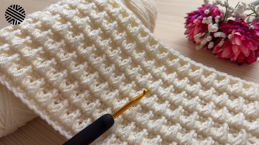 Crochet a Unique Masterpiece! Very Easy Pattern for Beginners with a ...
